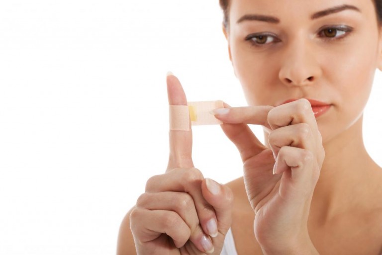 Kako da sanirate ogrebotine i posekotine | Lepotica.rs