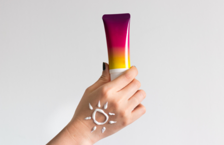 Kako da sprečite i tretirate fleke na rukama? | Lepotica.rs